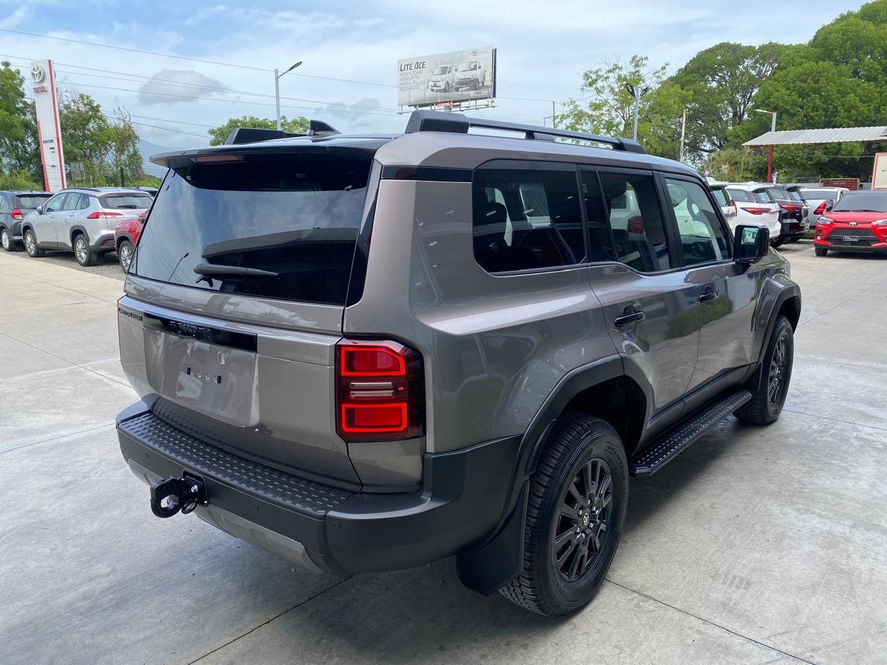 Toyota Land Cruiser Prado All Rounder Launch Edition 2025 - Benzan Auto ...